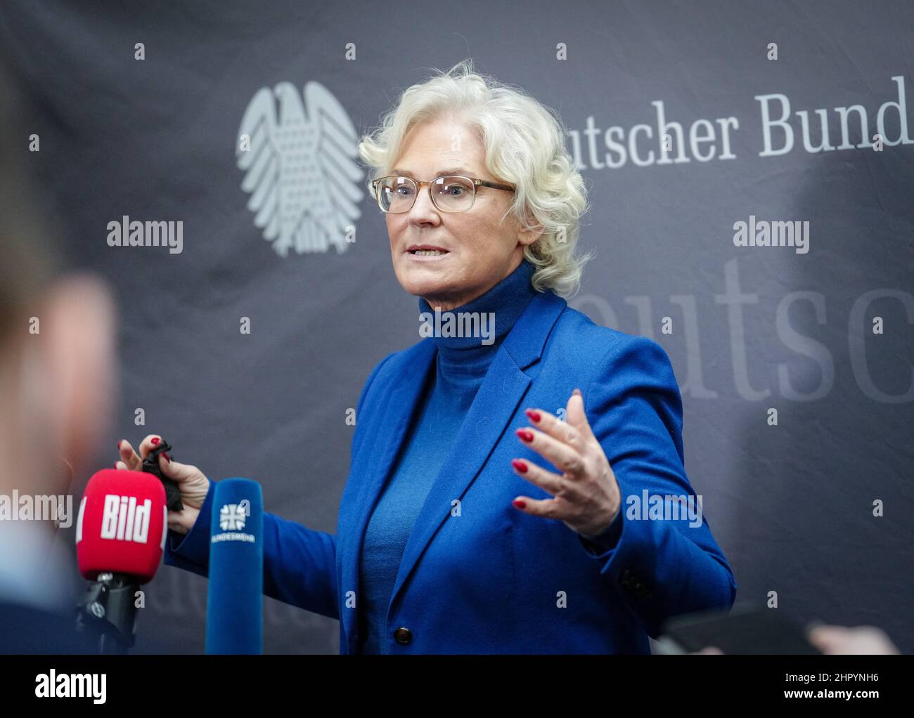 Berlin, Germany. 24th Feb, 2022. Christine Lambrecht (SPD), Federal ...