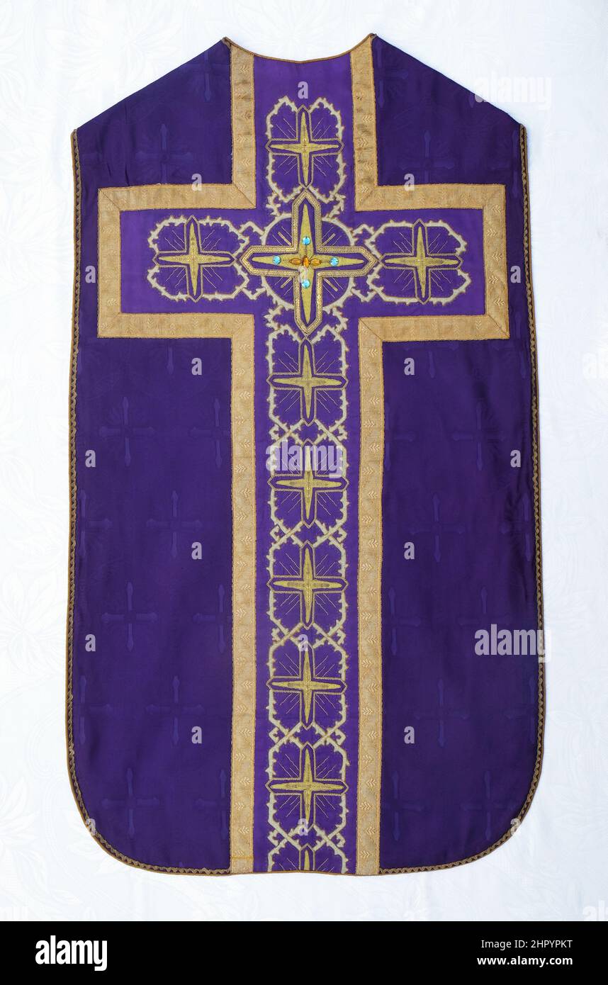 Gold embroidered church chasubles Stock Photo - Alamy