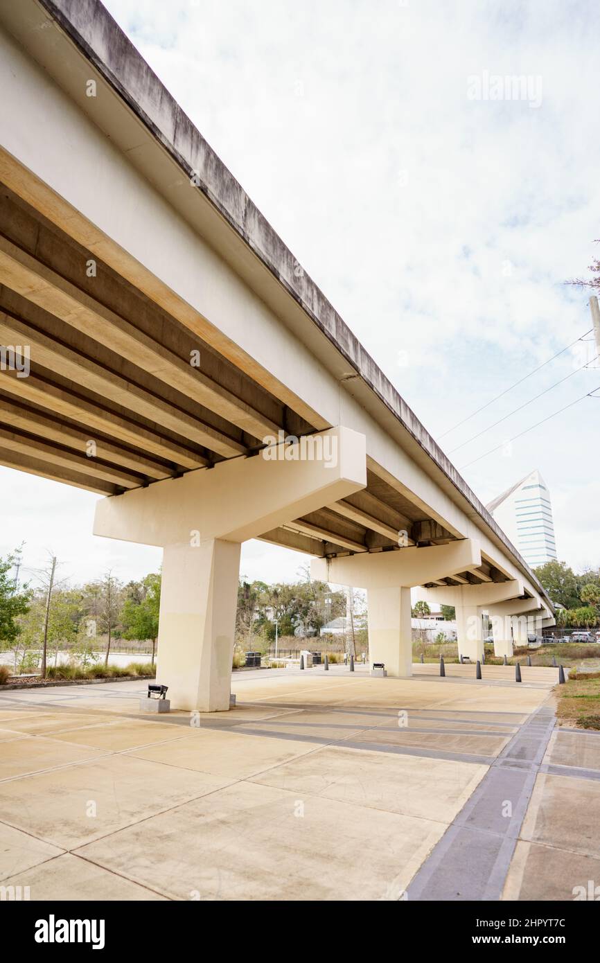 Vehicle bridge hi-res stock photography and images - Alamy
