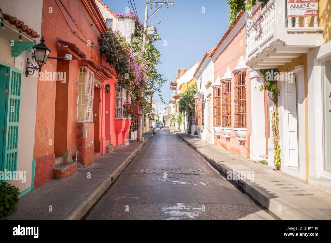 A street in Cartagena, Colombia Stock Photo - Alamy