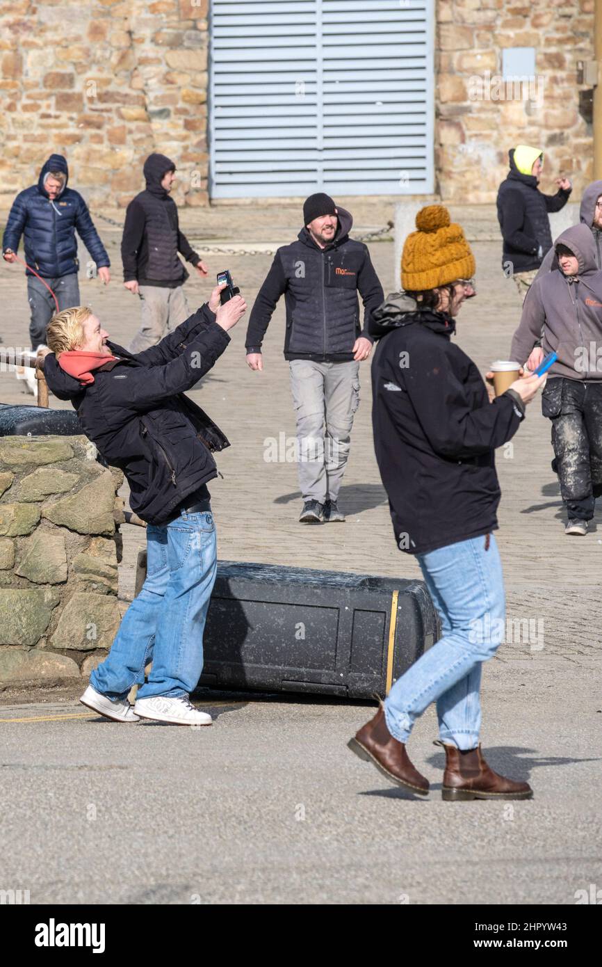 Walking wind up hi-res stock photography and images - Alamy