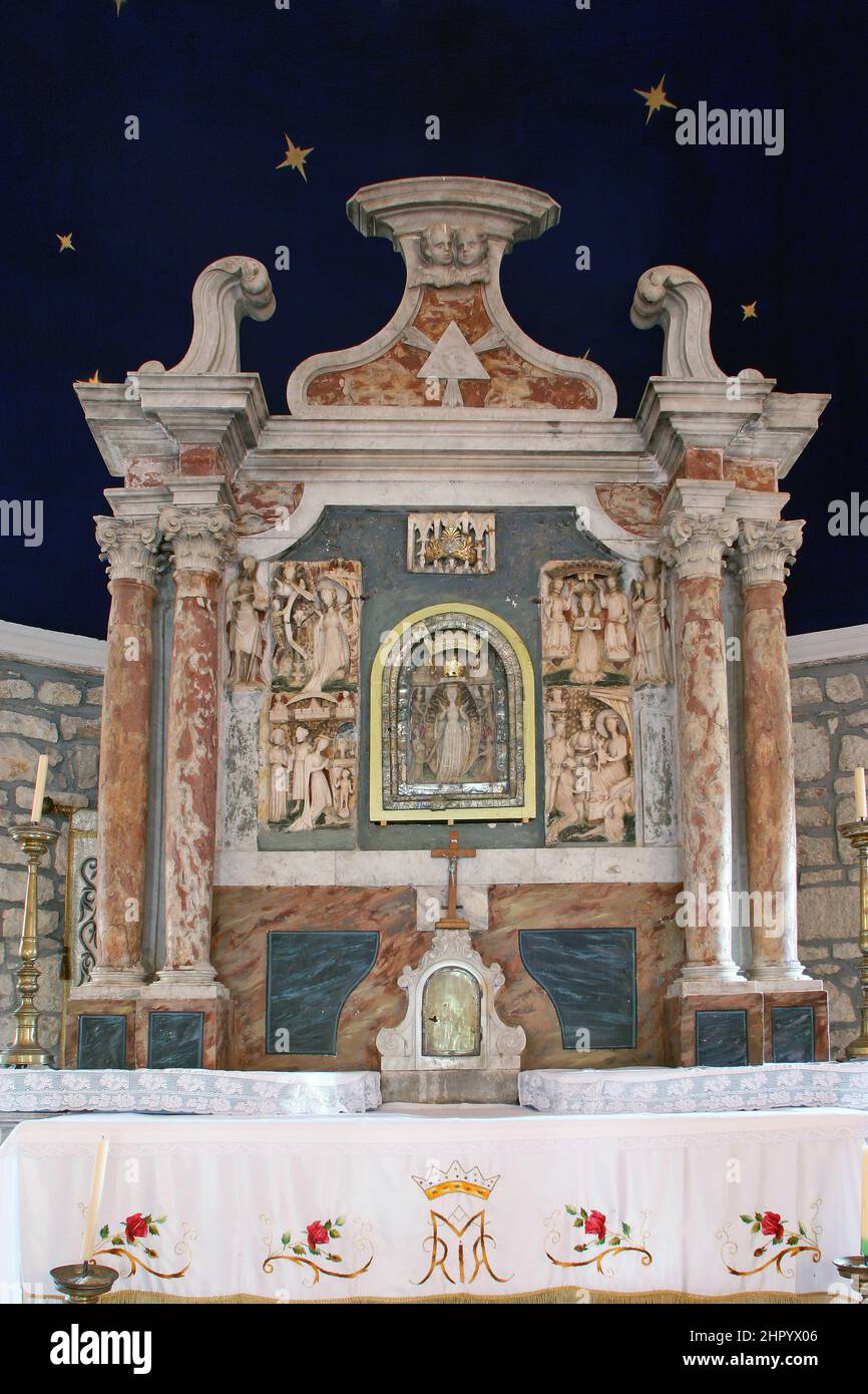 High altar in the Shrine of Our Lady of Carsko polje in Cara, Croatia ...