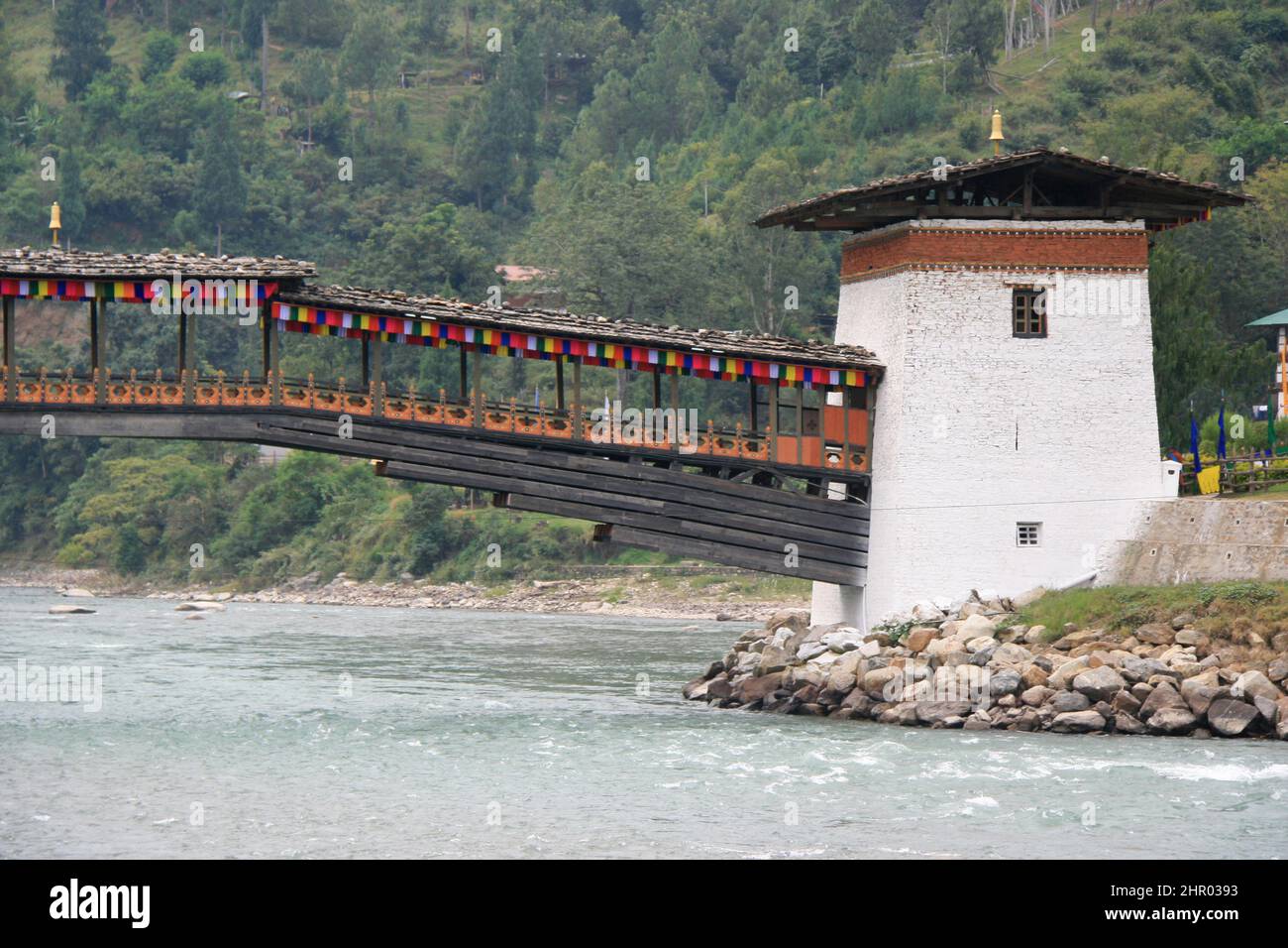 river and bridge in punakha in bhutan Stock Photo - Alamy