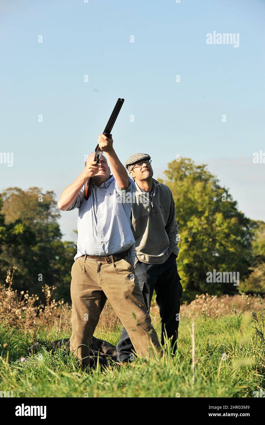 Clay pidgeon shoot hi-res stock photography and images - Alamy