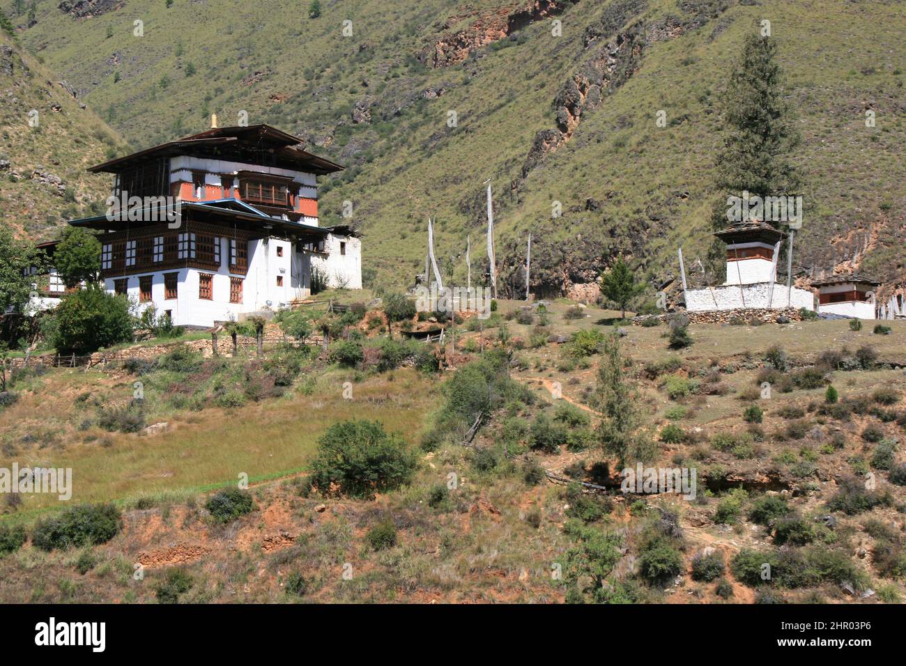 buddhist monastery (tamchhog lakkhang) in bhutan Stock Photo - Alamy
