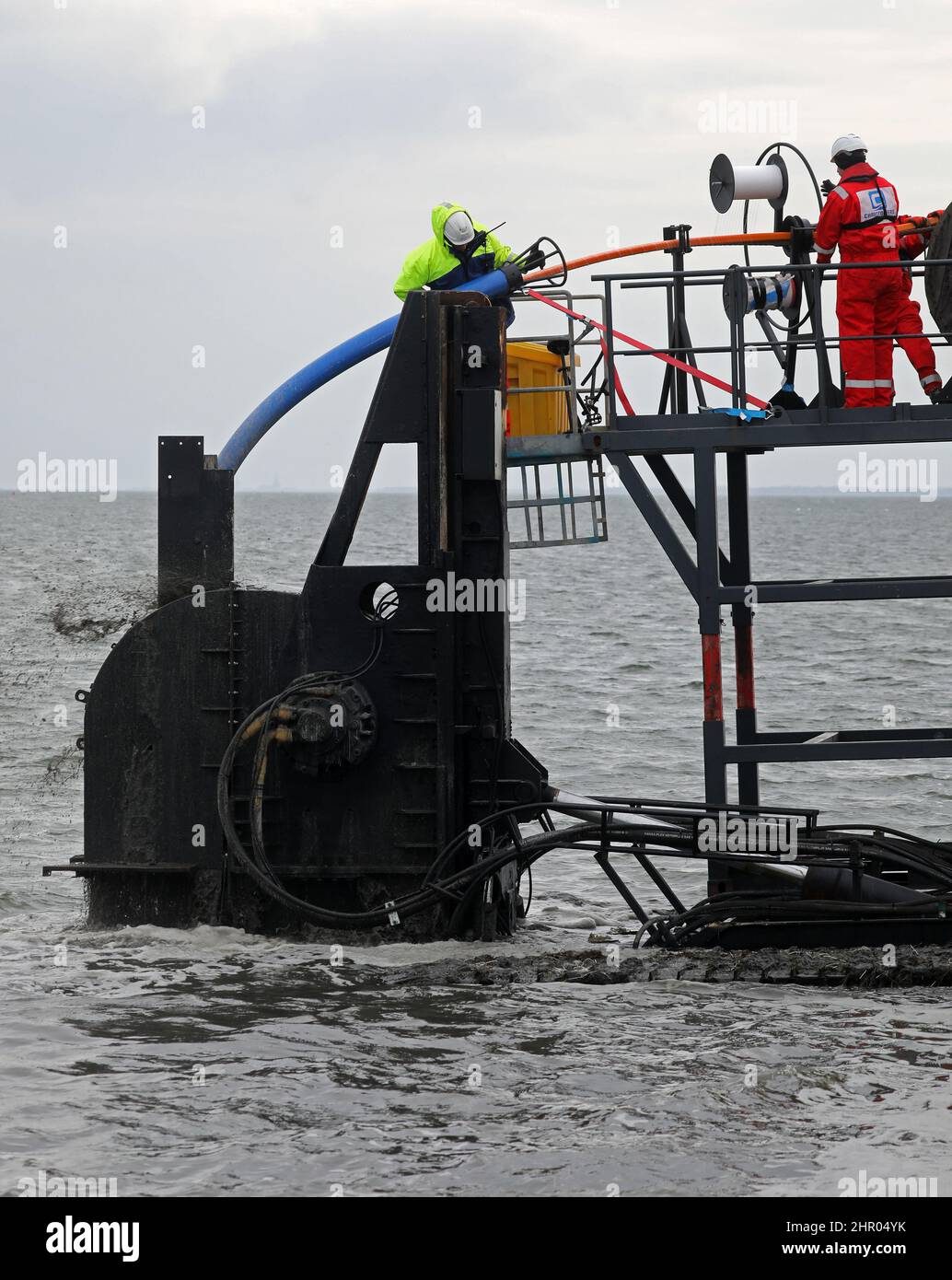 Submarine fiber optic cable hi-res stock photography and images - Alamy