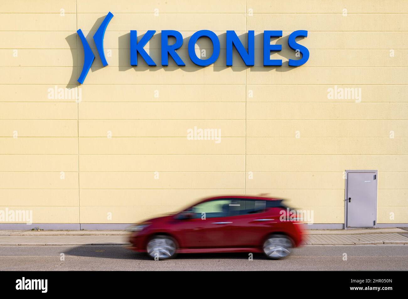 Neutraubling, Germany. 24th Feb, 2022. Krones AG logo on a factory ...