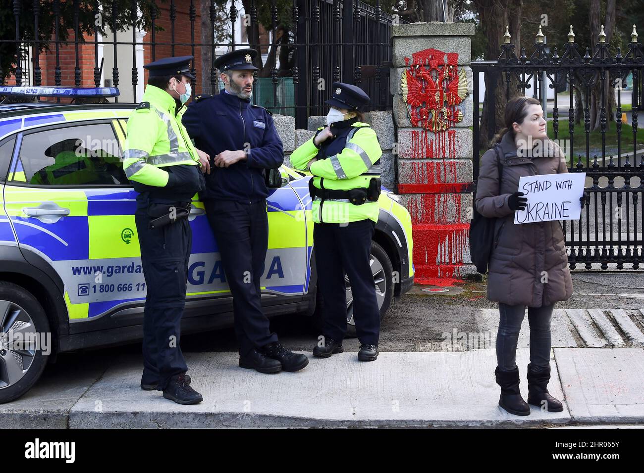 Russia embassy dublin hi-res stock photography and images - Alamy