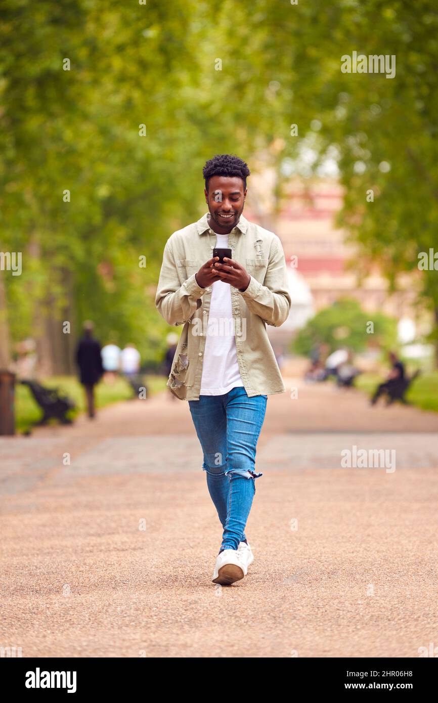 Fashion influencer male hi-res stock photography and images - Alamy