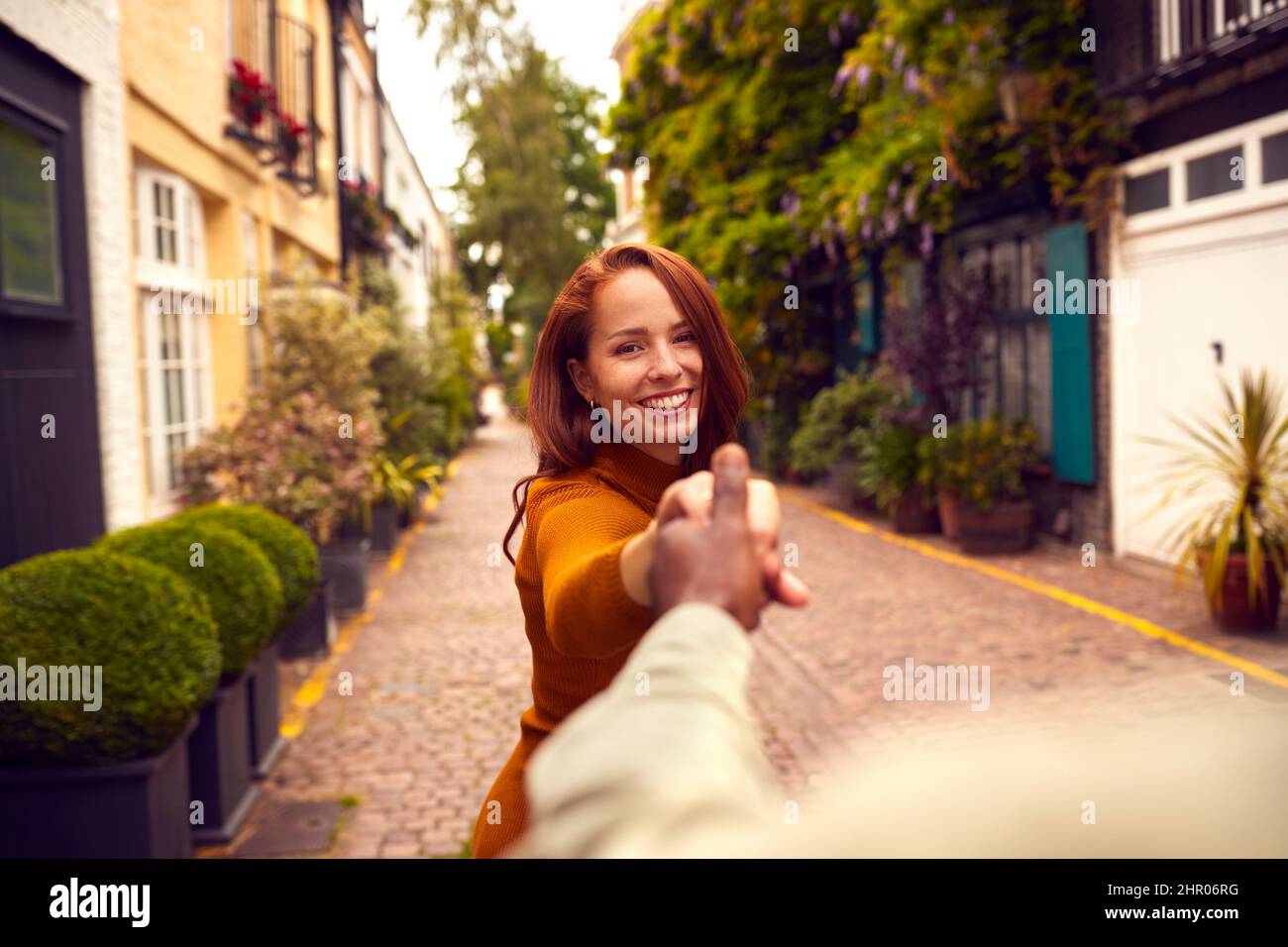 Leading man hi-res stock photography and images - Alamy