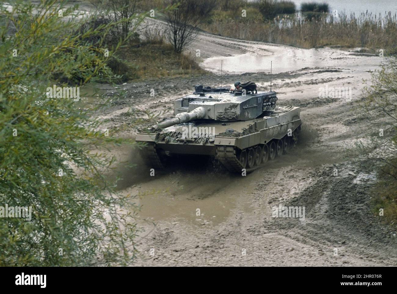 - Swiss Armed Forces, Leopard II tank in training - forze armate ...
