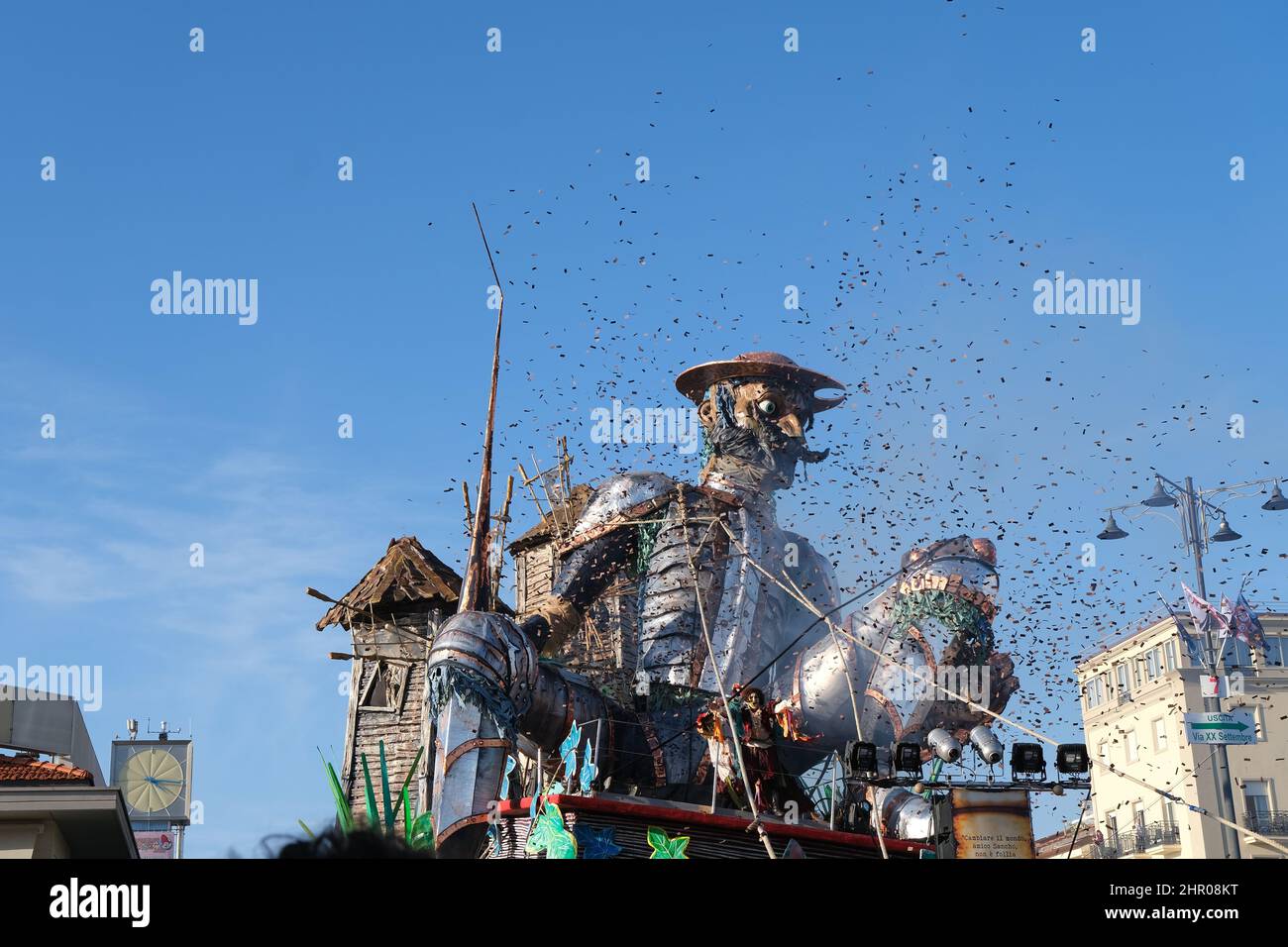 Photos of the parade floats for the carnival of viareggio, in the north ...