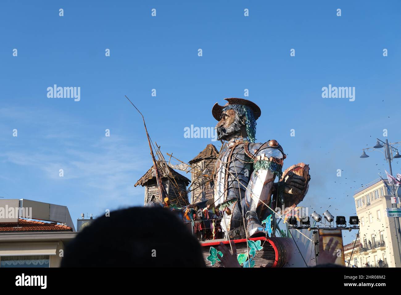 Photos of the parade floats for the carnival of viareggio, in the north ...