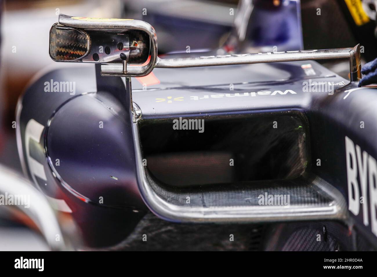 F1 track mirror hi-res stock photography and images - Alamy