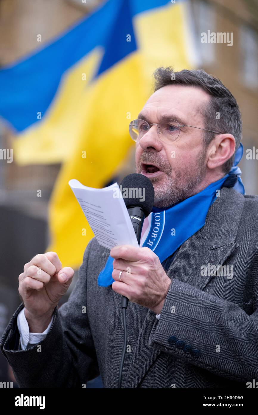 Following Russia’s invasion of Ukraine overnight, British journalist ...