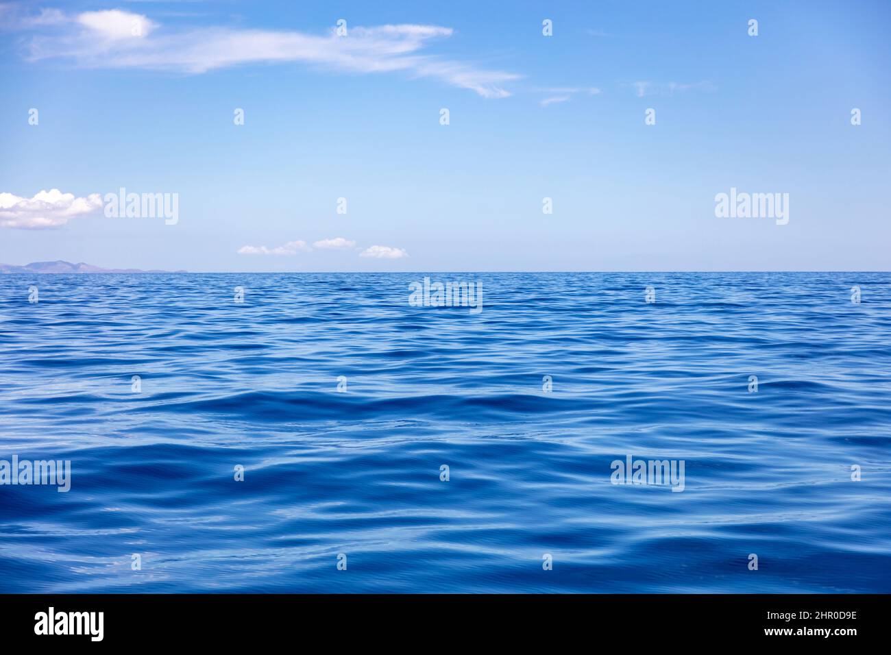 Blue calm sea water sky hi-res stock photography and images - Alamy
