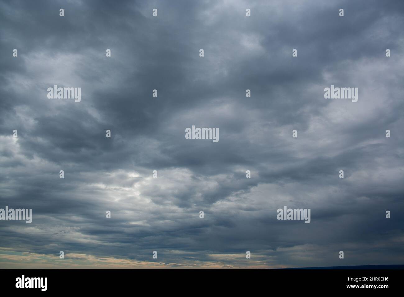 Cloudy atmosphere before rain hi-res stock photography and images - Alamy
