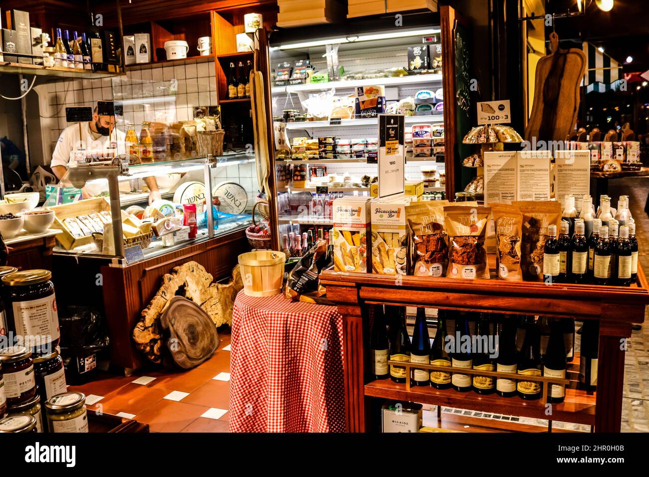Kitchen market tel aviv hi-res stock photography and images - Alamy