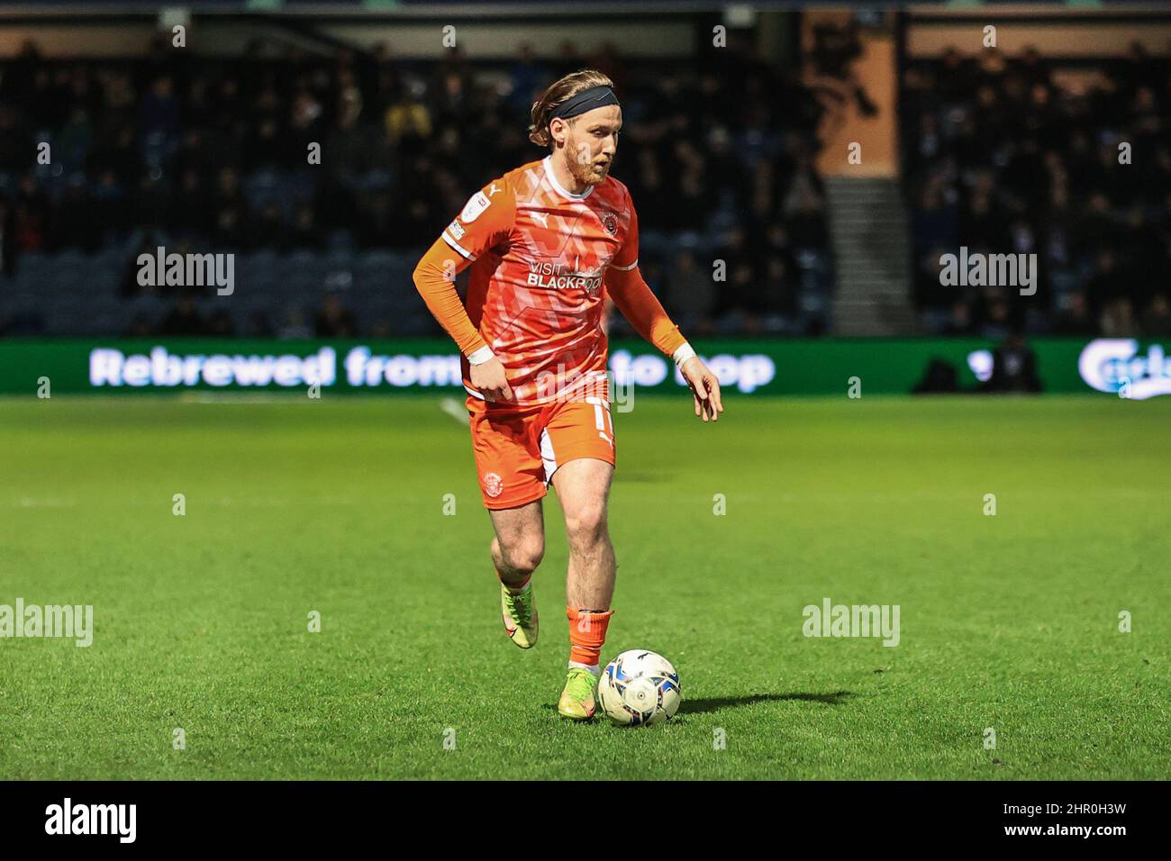 Josh Bowler #11 of Blackpool in action during the game Stock Photo - Alamy