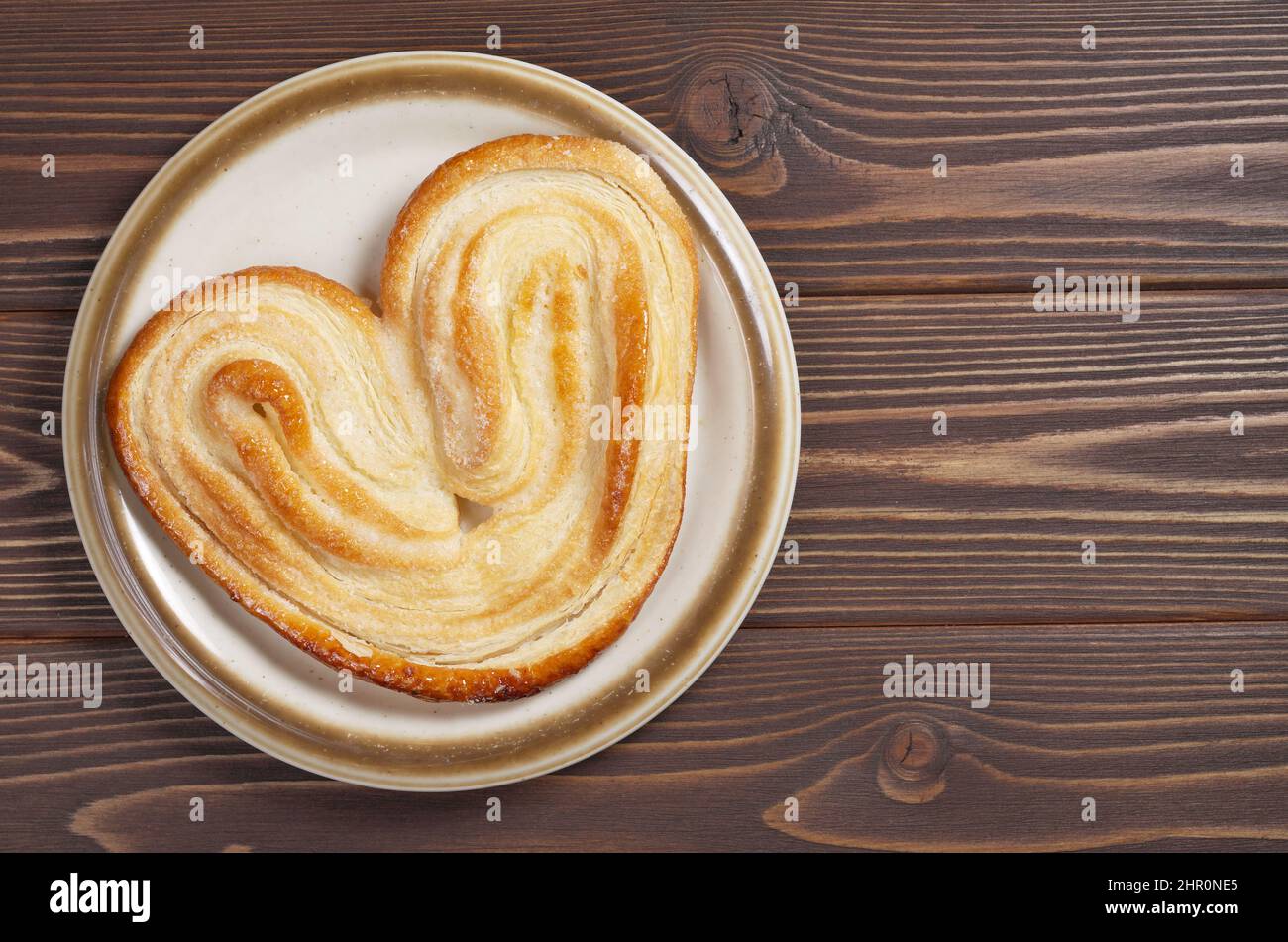 Puff pastry cookies shape hi-res stock photography and images - Alamy