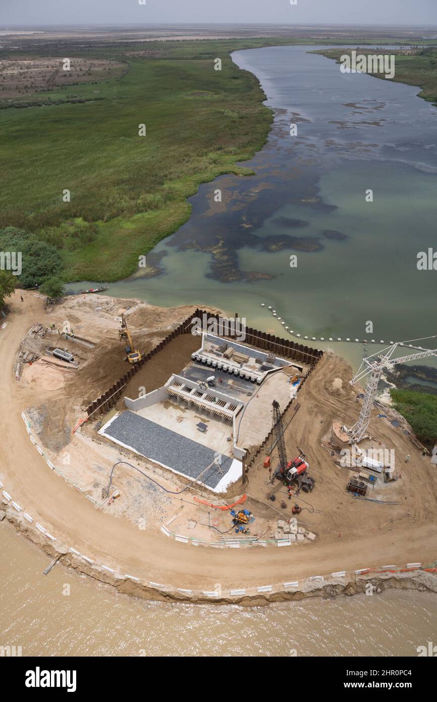Rehabilitation and construction of the Bango reservoir and dam in the ...