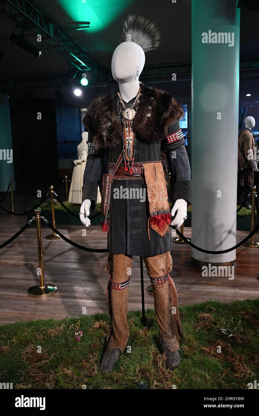 “Outlander” Season Six Premiere costumes display at Royal Albert Hall ...