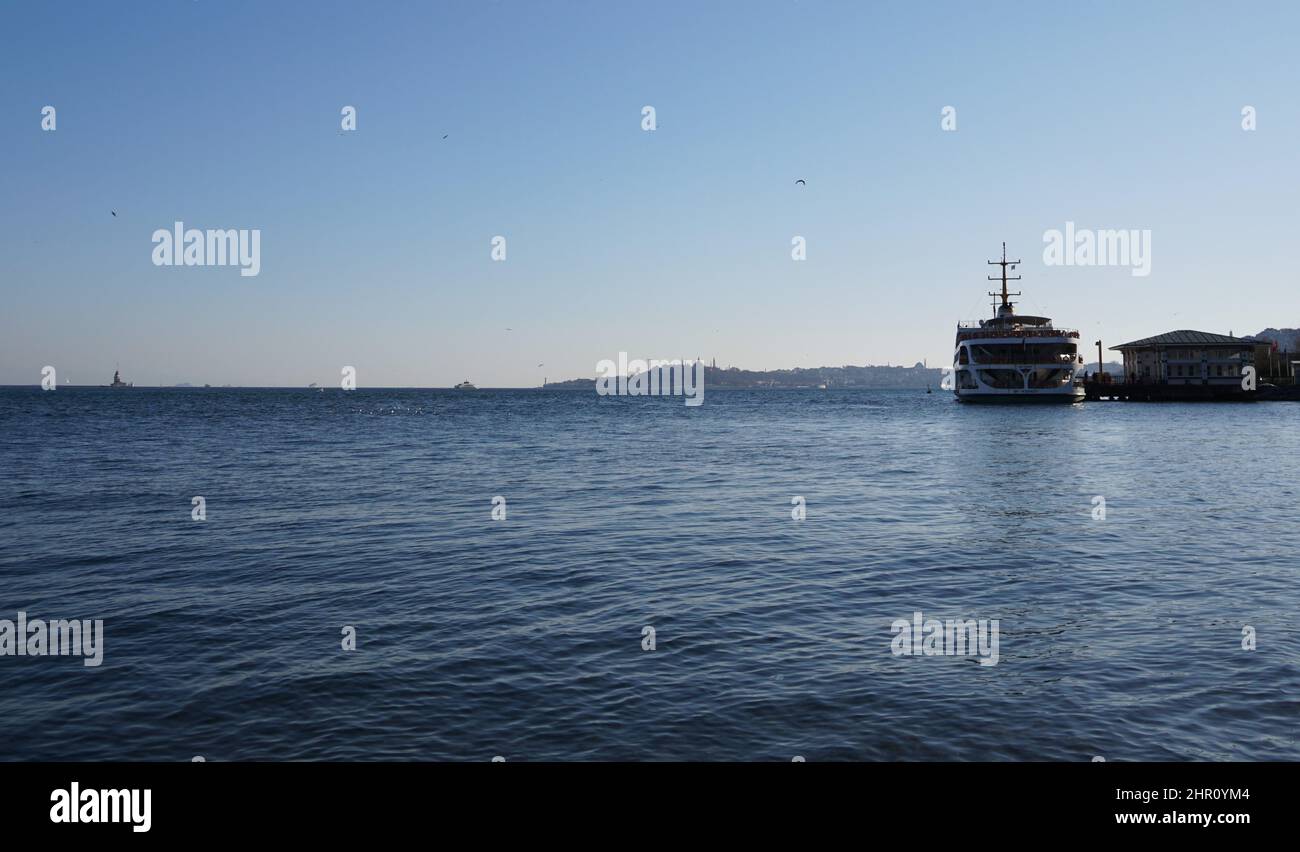 Istanbul skyline 2020 hi-res stock photography and images - Alamy