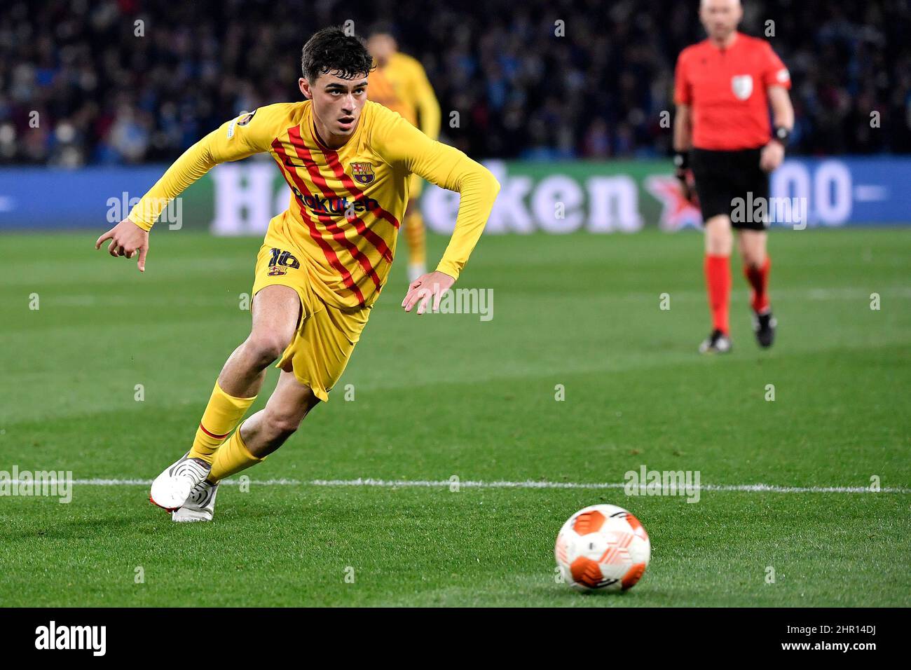 Pedri barcelona europa league hi-res stock photography and images - Alamy