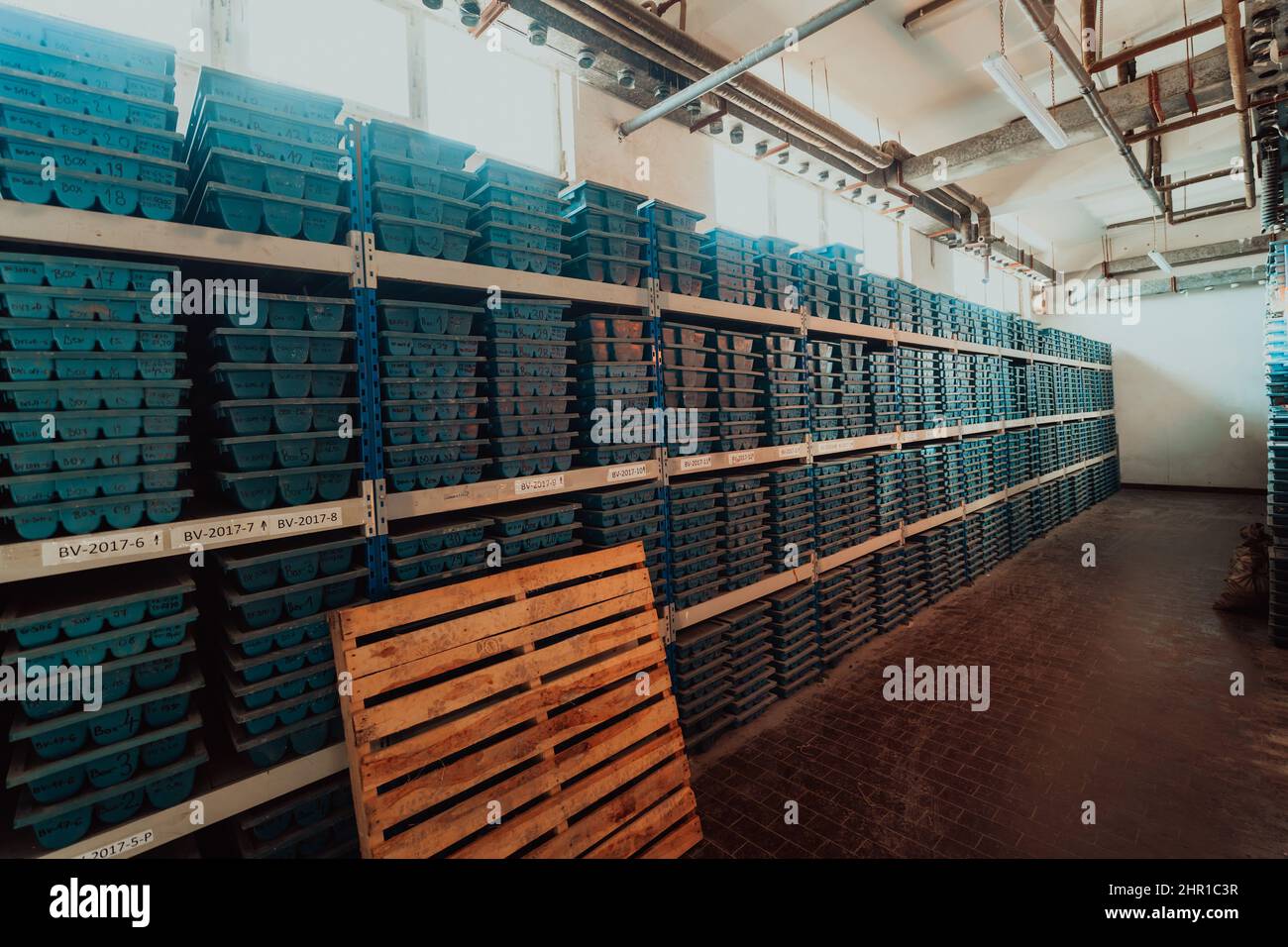 Core boxes geology hi-res stock photography and images - Alamy