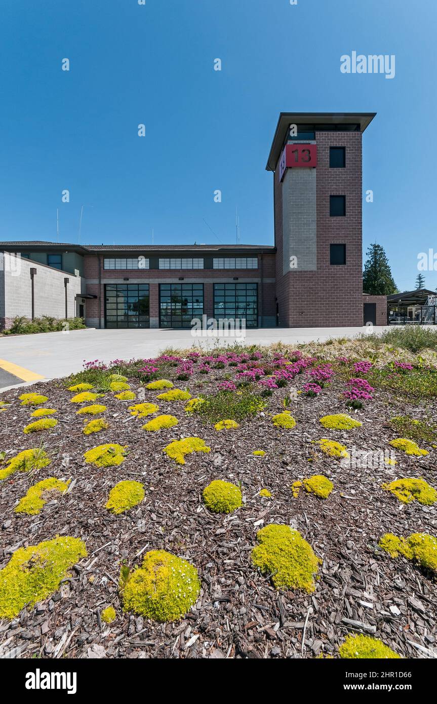 Fire Station 13 in the Panther Lake area of Kent, Washington Stock ...