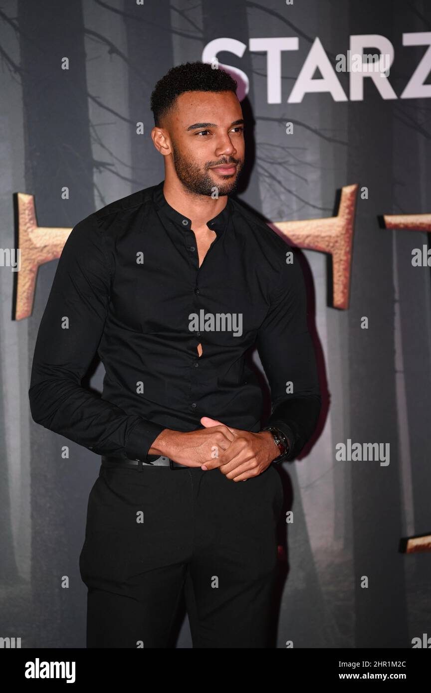 Tyler Cruickshank arrivers at the “Outlander” Season Six Premiere ...