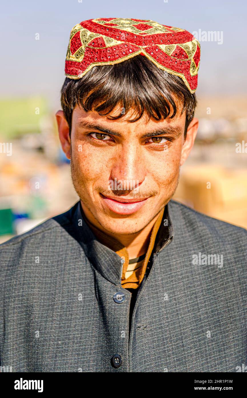 Afghan male man young hi-res stock photography and images - Alamy