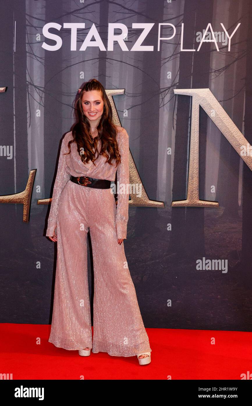 Lara Pictet High Resolution Stock Photography and Images - Alamy
