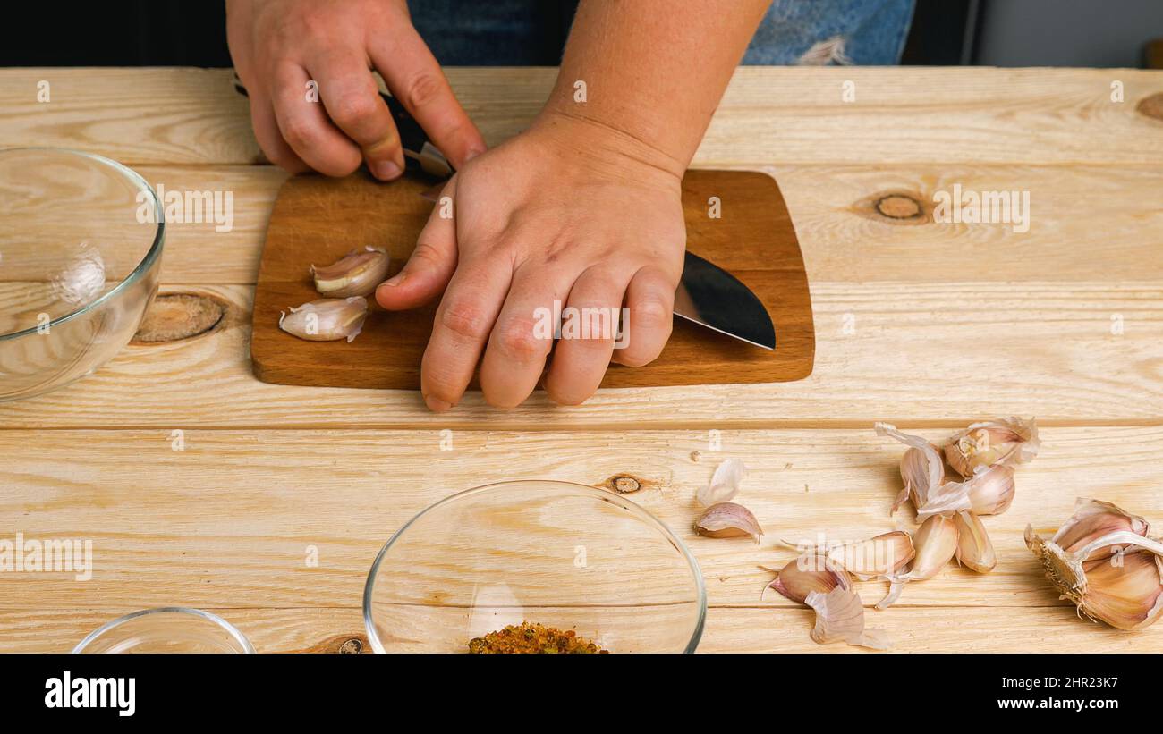 Closeup female hands crushing hi-res stock photography and images - Alamy