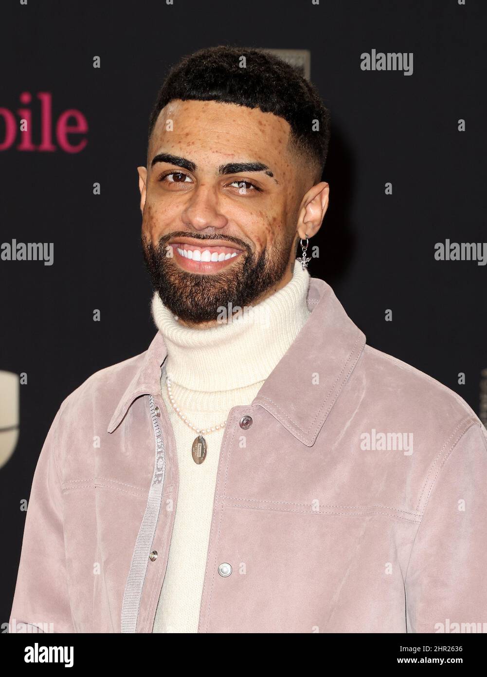 MIAMI, FLORIDA - FEBRUARY 24: Jay Wheeler attends Univision's 34th ...