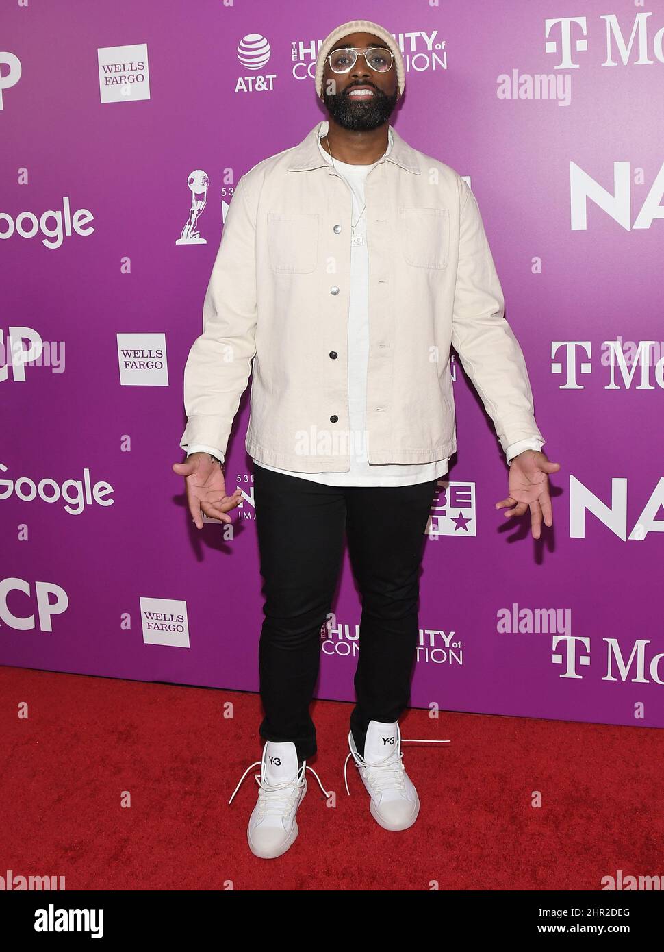 Los Angeles, USA. 24th Feb, 2022. Isaac Yowman arrives at the 53rd ...