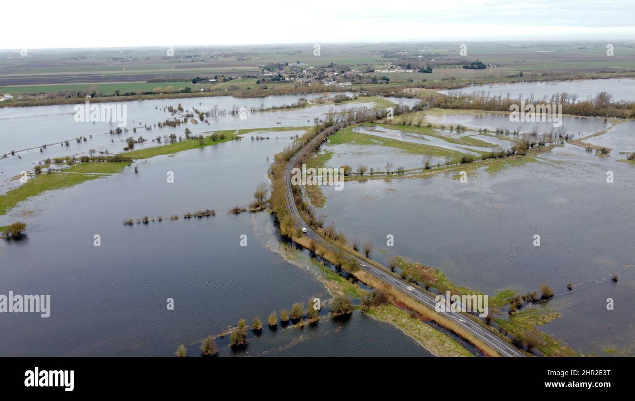 Welney, UK. 23rd Feb, 2022. The Welney wash area is beginning to fill ...