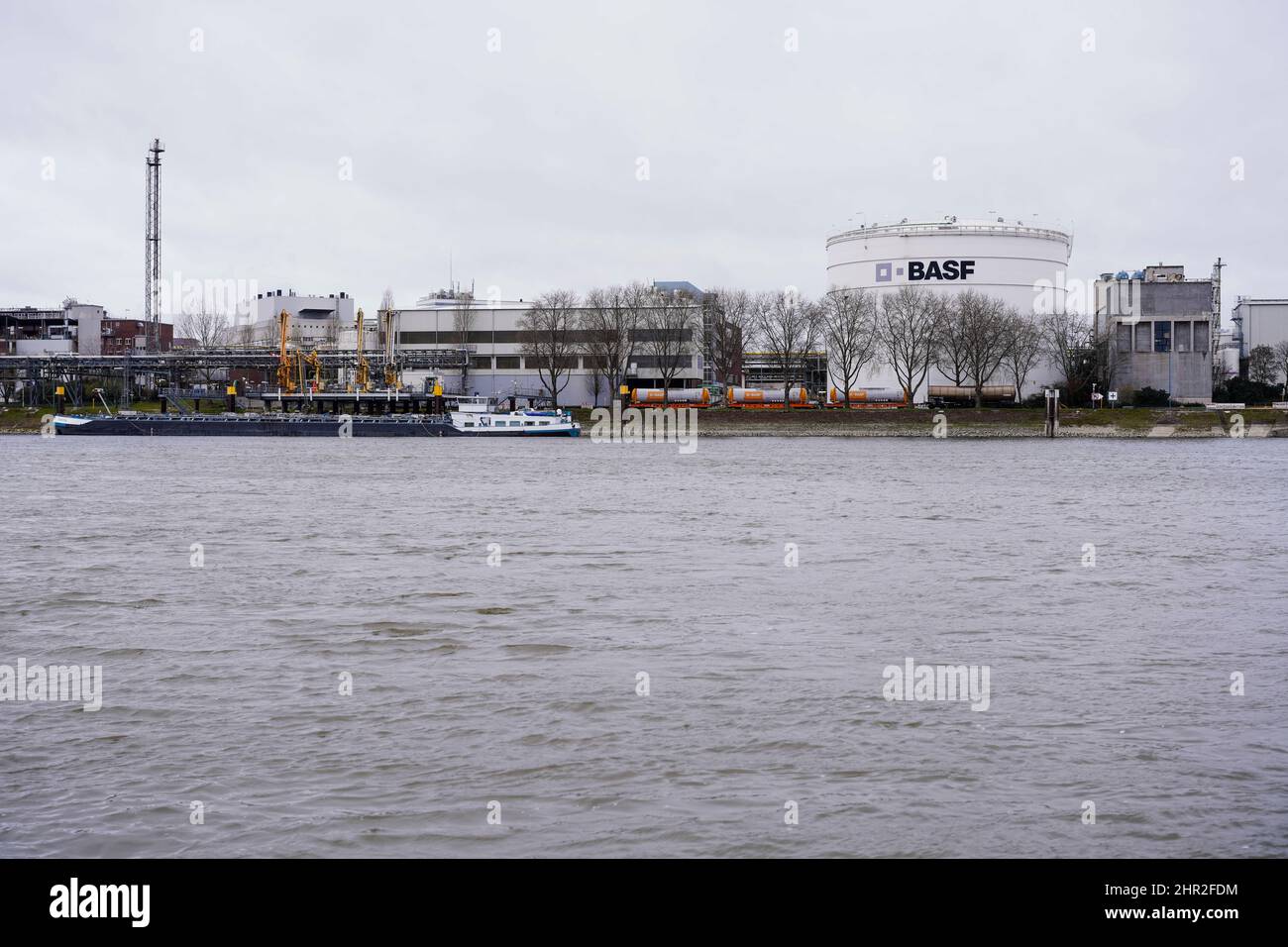 Ludwigshafen, Germany. 18th Jan, 2022. The lettering "BASF" is seen on ...