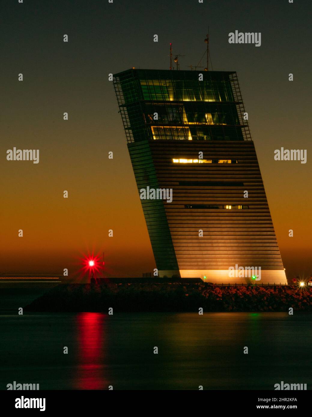 Alges lisbon hi-res stock photography and images - Alamy