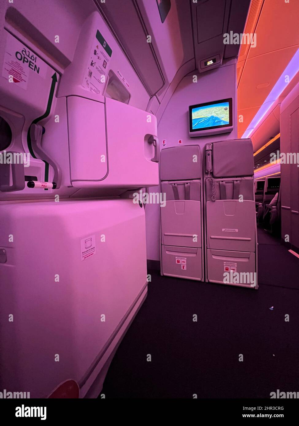 Aircraft door hi-res stock photography and images - Alamy