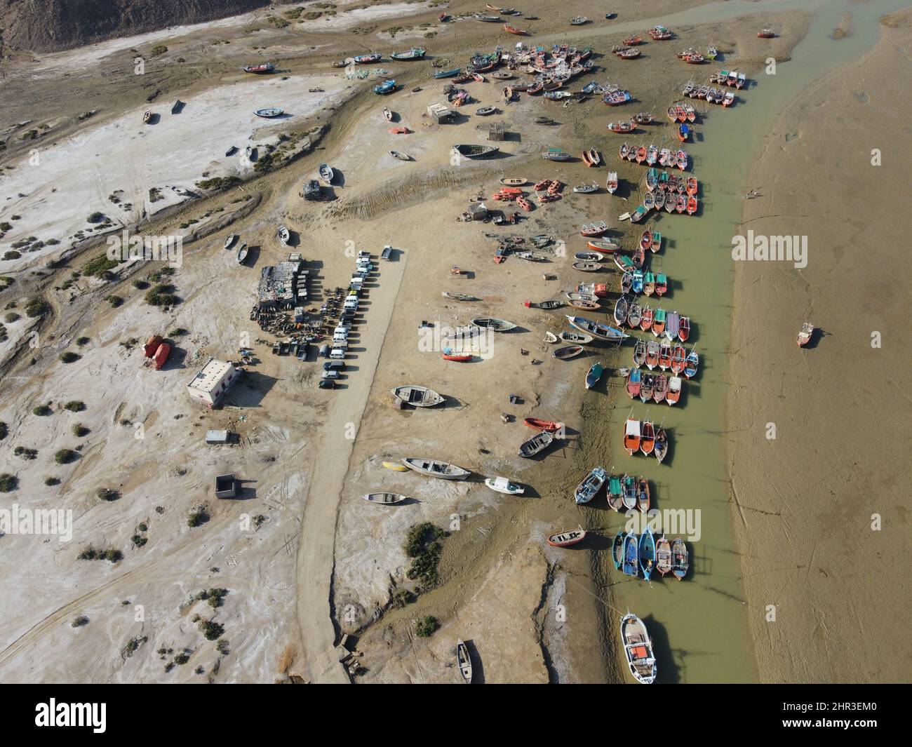 Beautiful Aerial Seascape of Mubarak Village Karachi. Fishing Harbor ...
