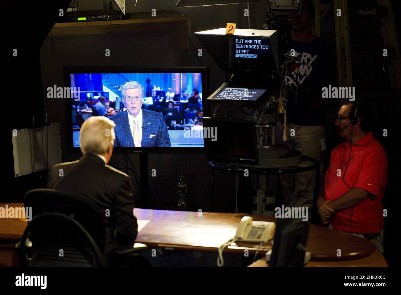 CTV news anchor Lloyd Robertson rehearses his news cast before going ...