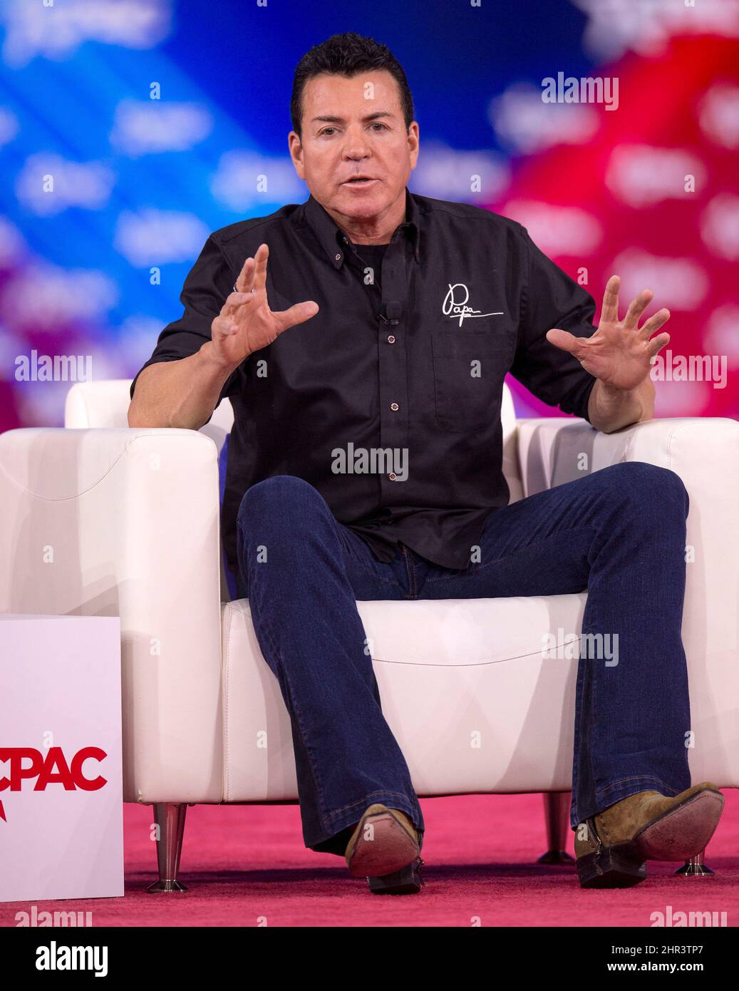 John schnatter papa john hi-res stock photography and images - Alamy