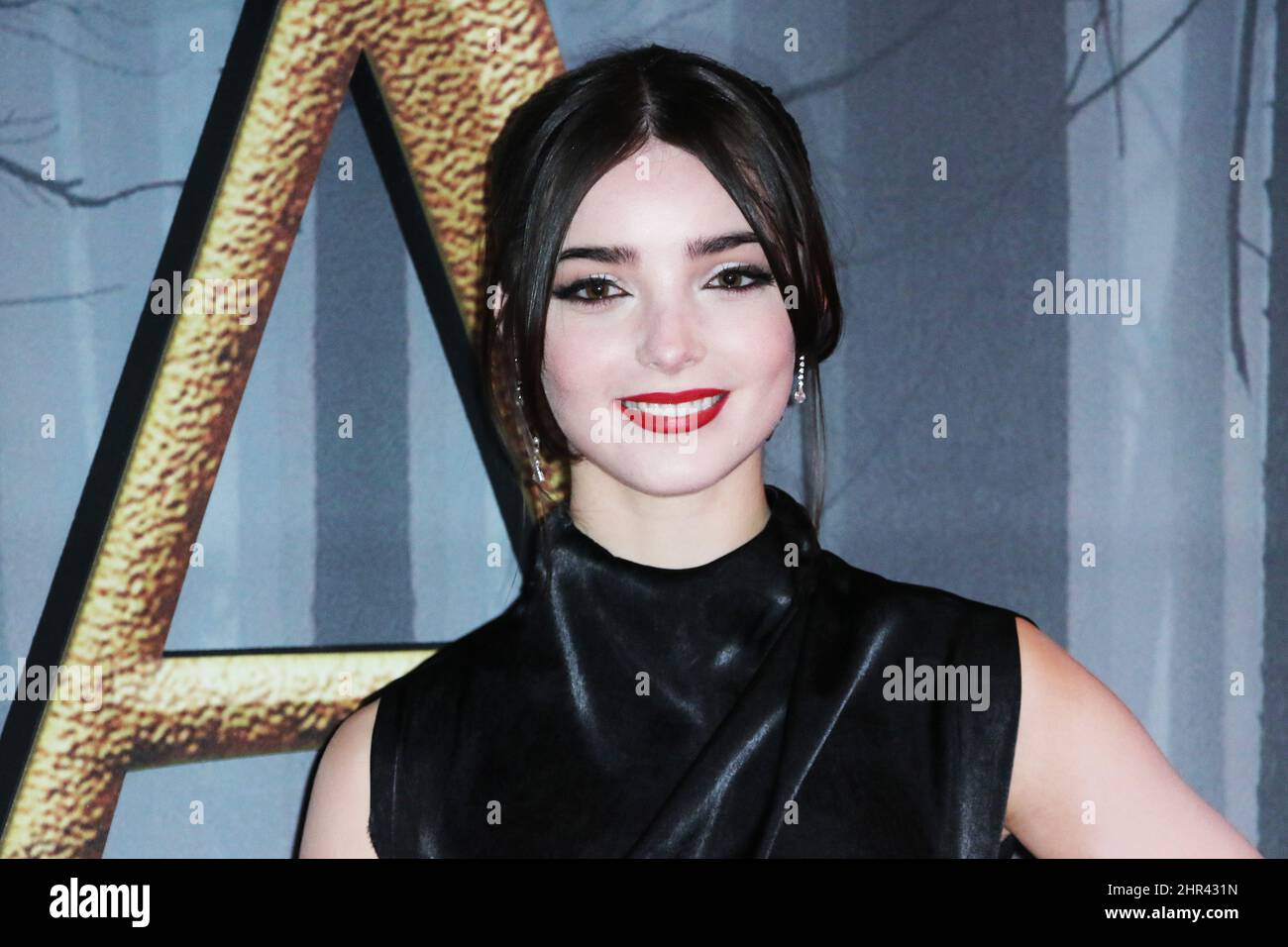 Jessica Reynolds, Outlander Season 6 Premiere, The Royal Festival Hall ...