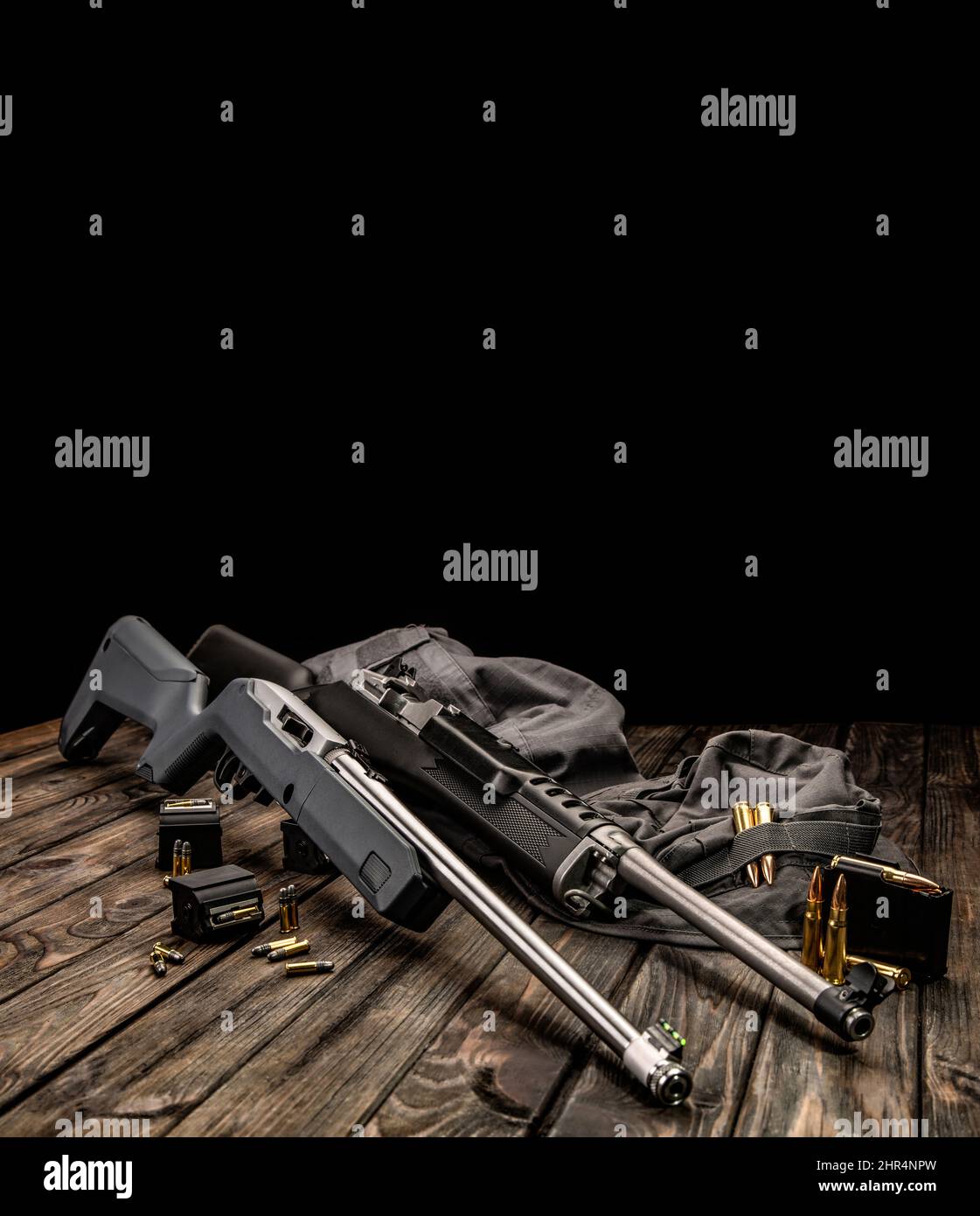Two trigger rifle hi-res stock photography and images - Alamy