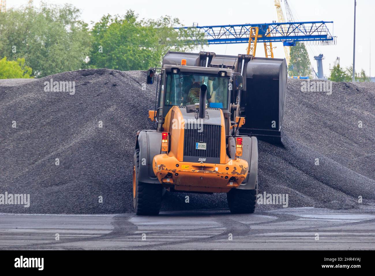 Discharging of the cargo of anthracite from rail wagons at the Klaipeda ...