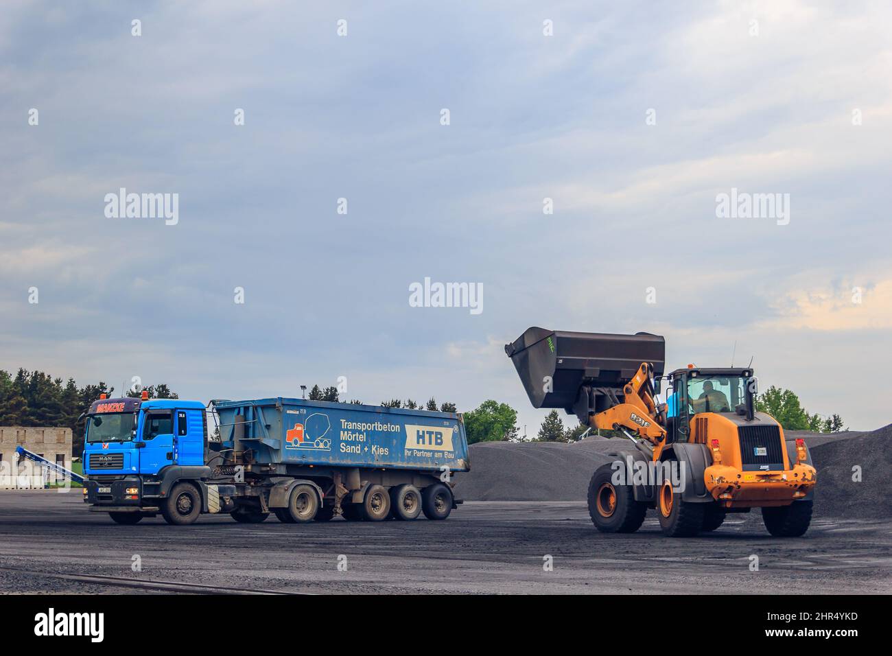 Discharging of the cargo of anthracite from rail wagons at the Klaipeda ...