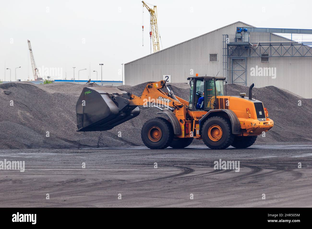 Discharging of the cargo of anthracite from rail wagons at the Klaipeda ...