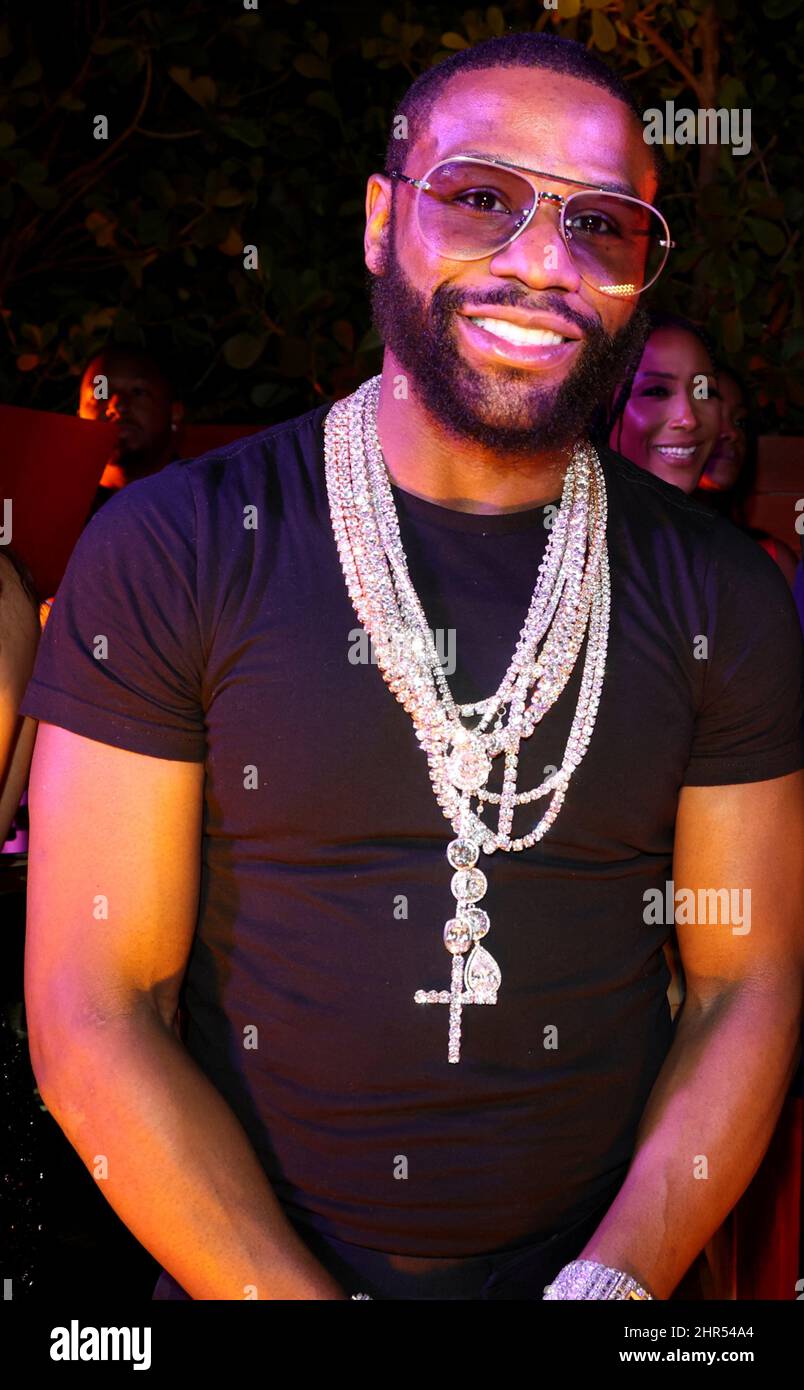 Floyd mayweather 2022 hi-res stock photography and images - Alamy