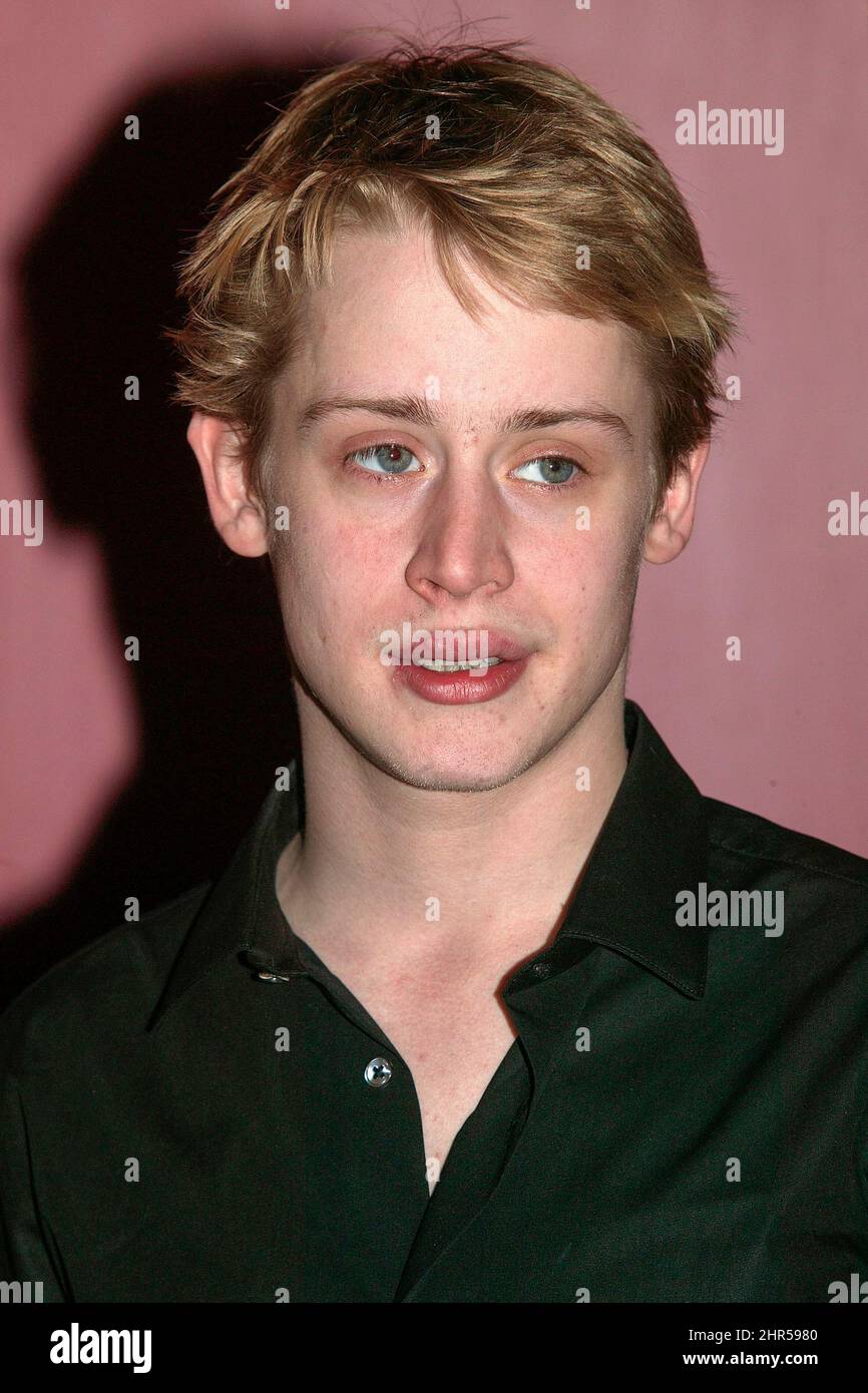 MACAULAY CULKIN AT THE BERLIN FILM FESTIVAL 9TH FEBRUARY 2003 ...
